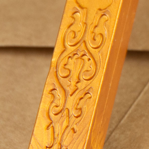 Сургуч с фитилем медный. Сургучная свеча для печатей